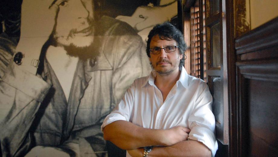 Felipe Pigna presentará su último libro con una charla abierta - Tiempo ...