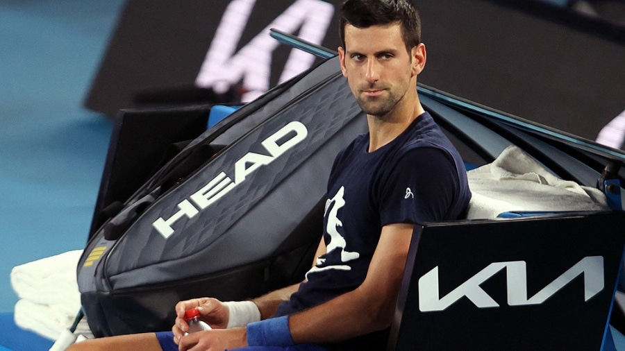 Novak Djokovic fue trasladado al centro de detención de inmigrantes ...