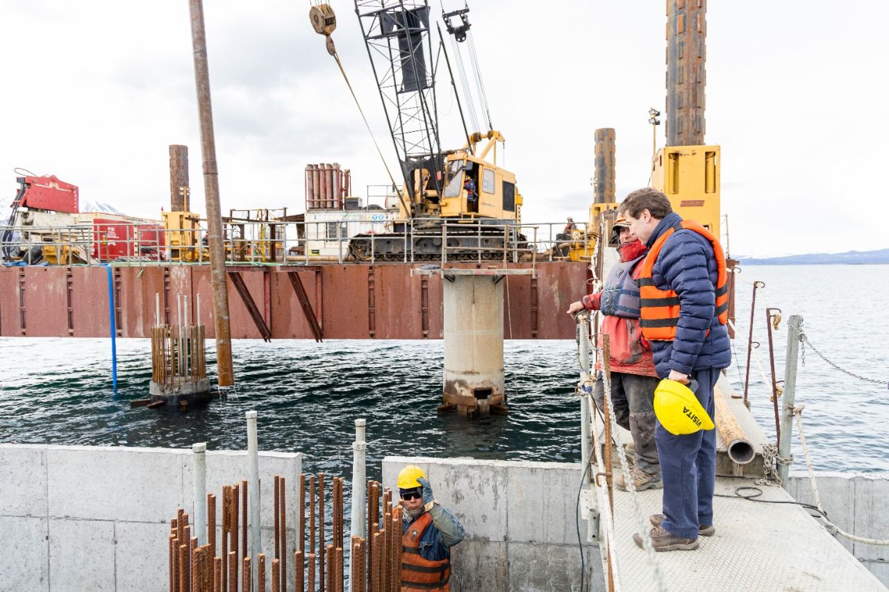 El muelle del Puerto se ampliará otros 24 metros - Tiempo Fueguino